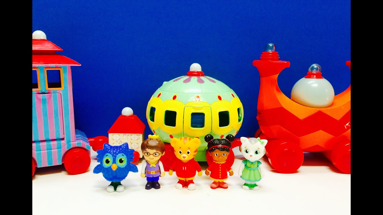 DANIEL TIGERS Neighbourhood Toys Ride The Ninky Nonk Train! - YouTube