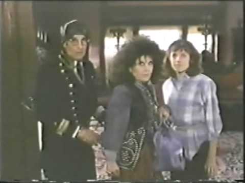 boogedy boogedy boo! - YouTube