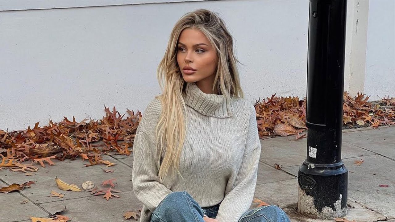 Aneta Beri | Luxury Model💙🦋 Swimsuit bikini 2023 - YouTube