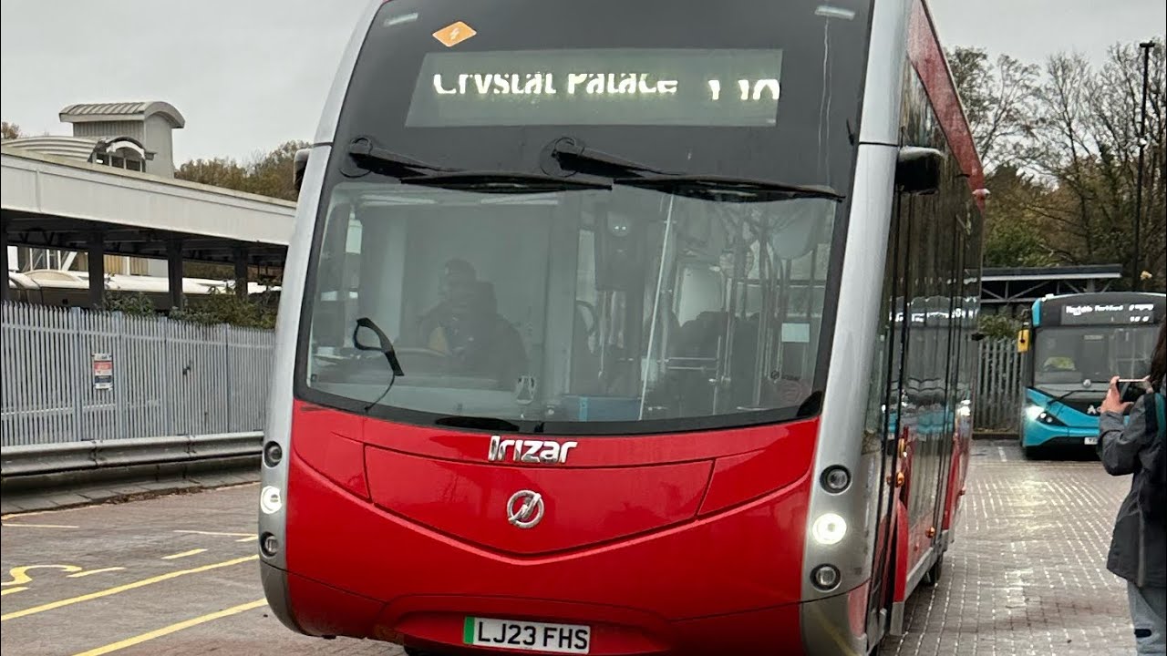 *LJ23 FHS*Go Ahead London 23Reg Irizar IE Tram - YouTube
