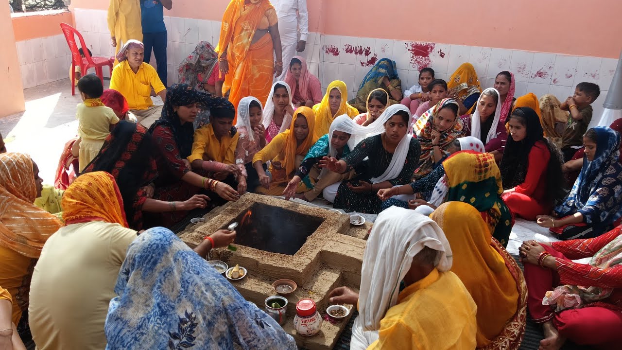 Anushka devi ji is live - YouTube