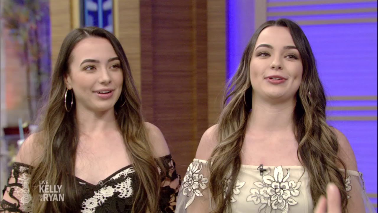 Kelly & Ryan Meet the Merrell Twins - YouTube