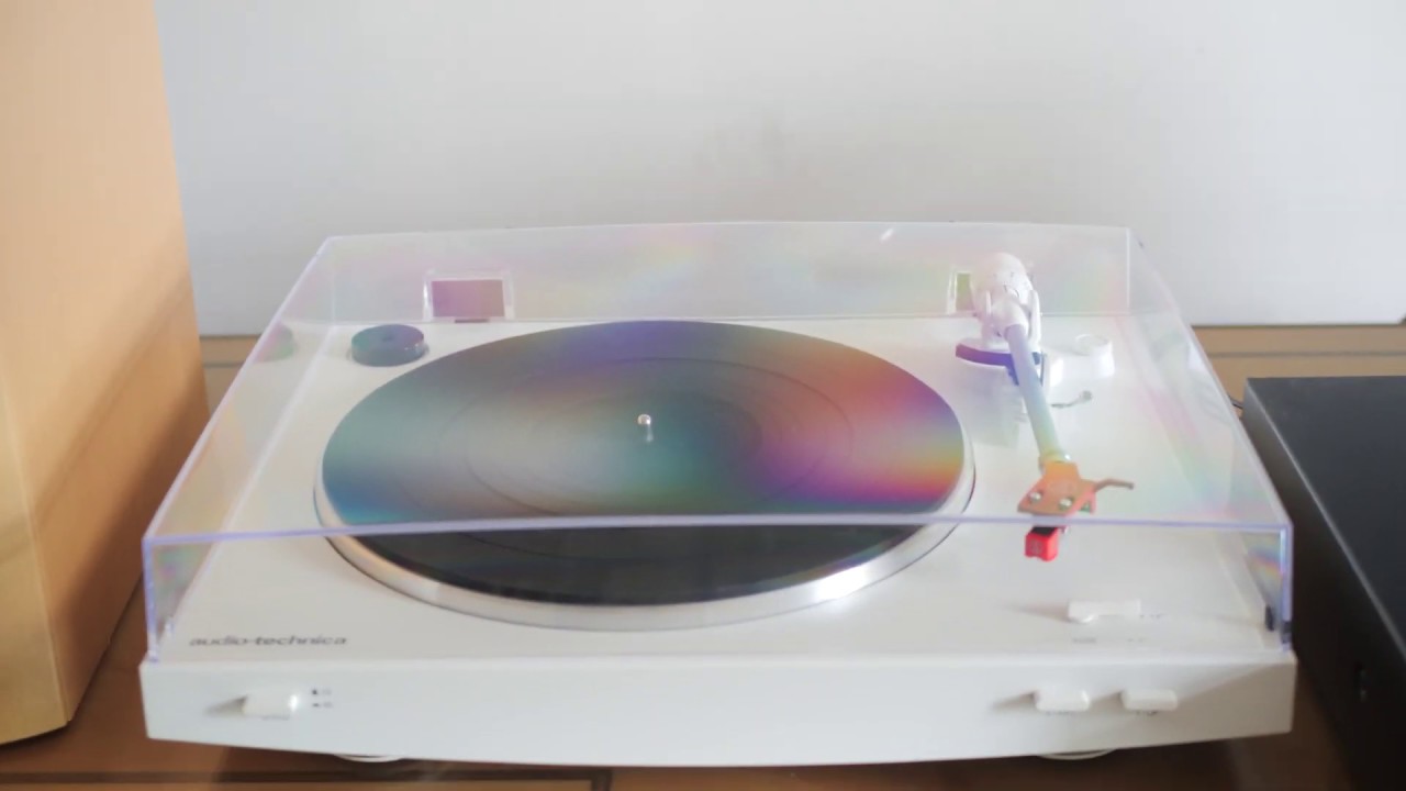 Operating a Turntable: Audio Technica AT-LP3 - YouTube