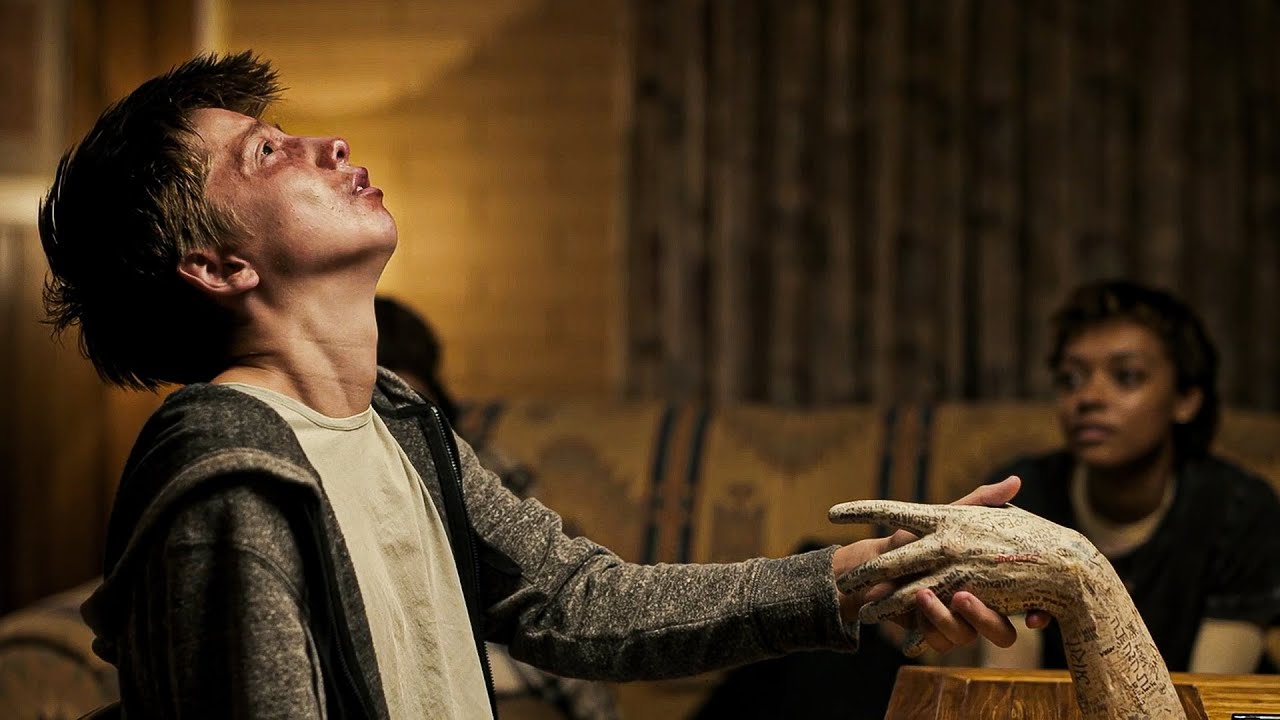 𝐀 𝐠𝐫𝐨𝐮𝐩 𝐨𝐟 𝐟𝐫𝐢𝐞𝐧𝐝𝐬 𝐝𝐢𝐬𝐜𝐨𝐯𝐞𝐫 𝐡𝐨𝐰 𝐭𝐨 𝐂𝐎𝐍𝐉𝐔𝐑𝐄 𝐬𝐩𝐢𝐫𝐢𝐭𝐬 𝐮𝐬𝐢𝐧𝐠 𝐚𝐧 𝐞𝐦𝐛𝐚𝐥𝐦𝐞𝐝 ...