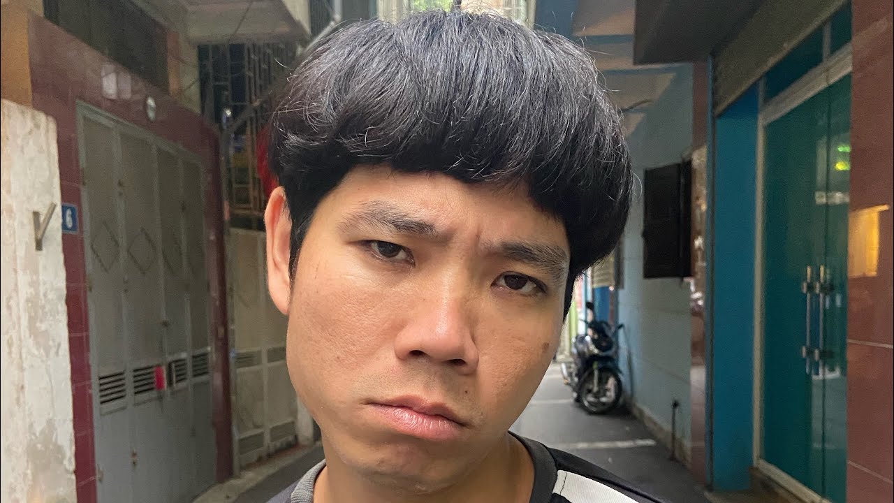 Bố con Sơn Đần bàn luận bóng đá - Hài Sơn Đần - Hài Sơn Đần mới nhất ...