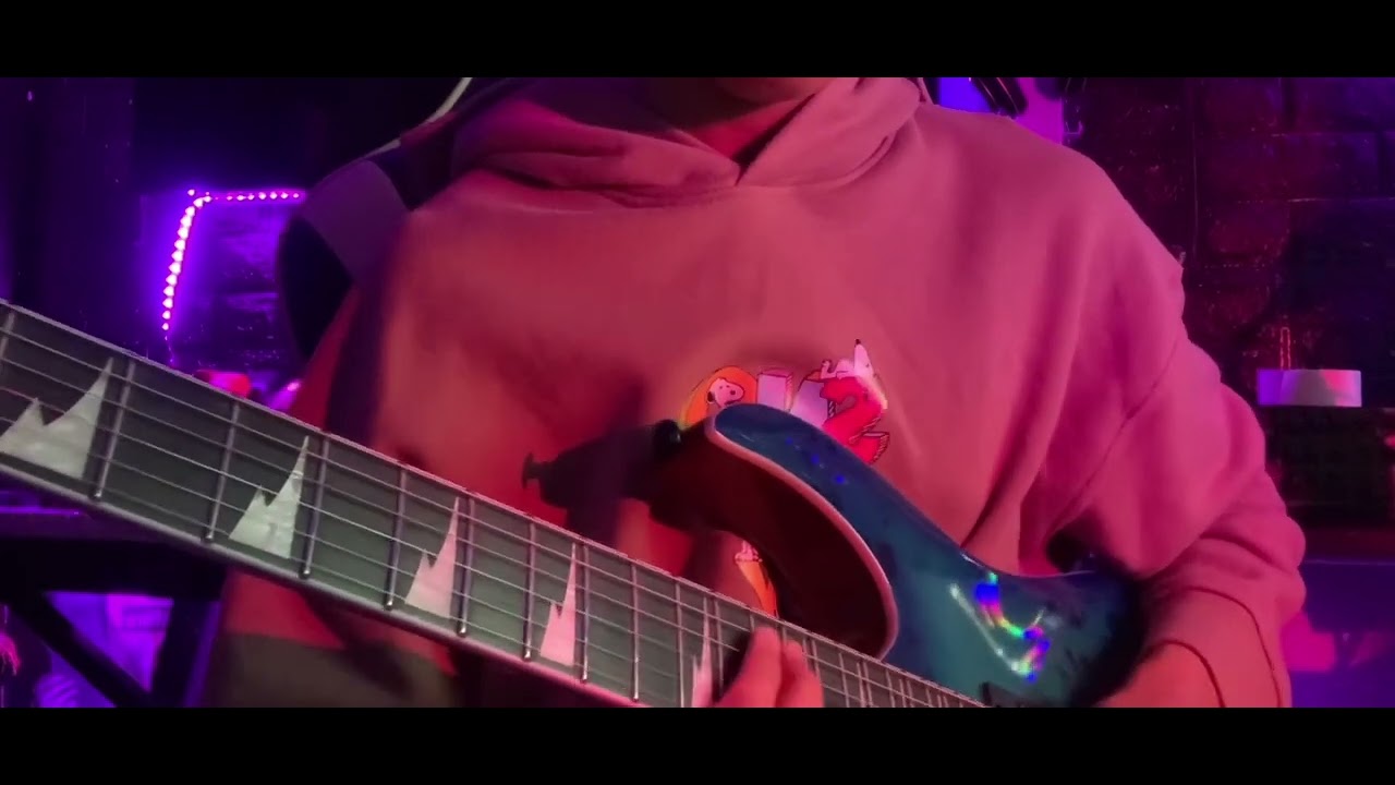 NewJeans - Ditto (electric guitar cover) - YouTube