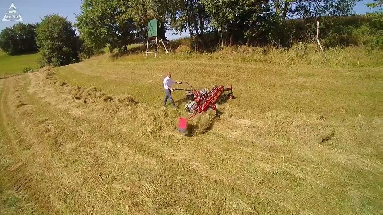 KÖPPL Bergtalent mit Heumaschine - YouTube