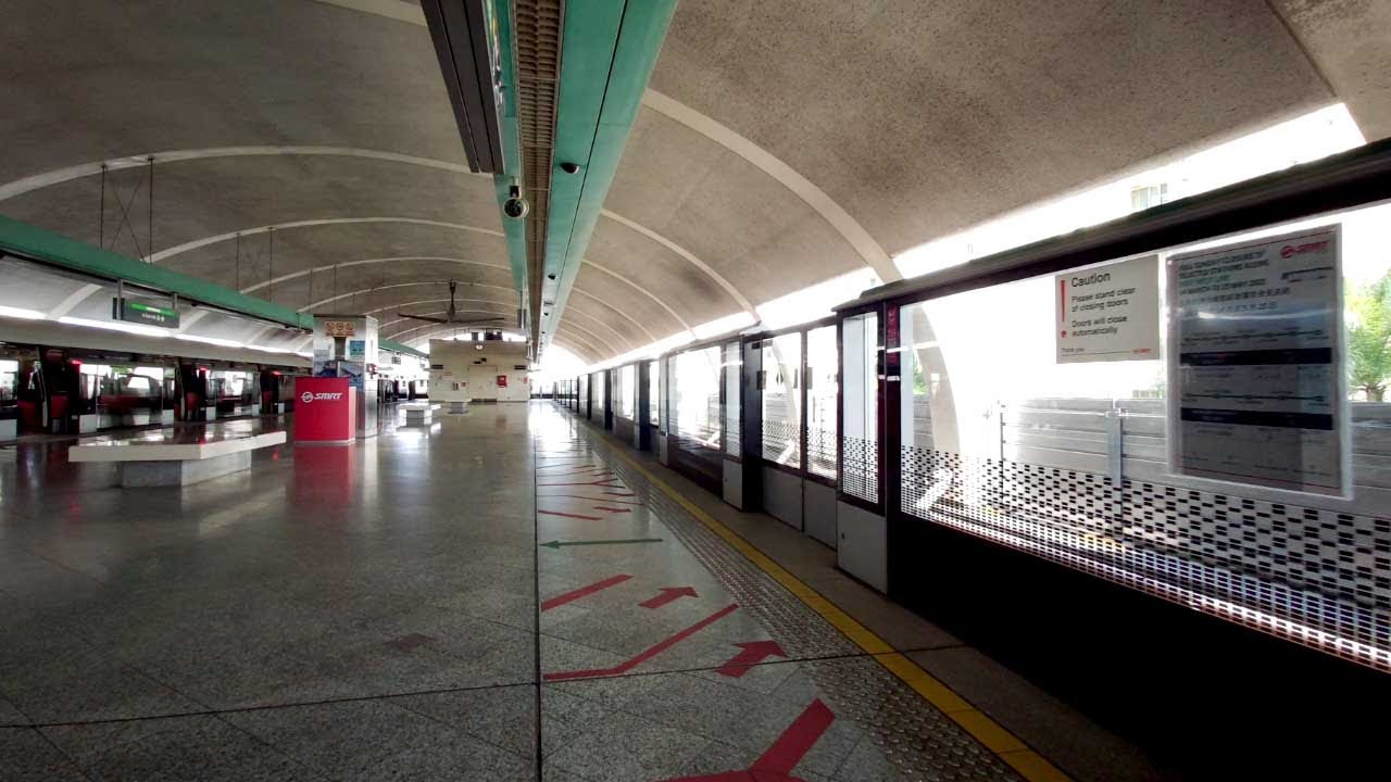 Singapore MRT ride from Kembangan to Tampines train station - YouTube