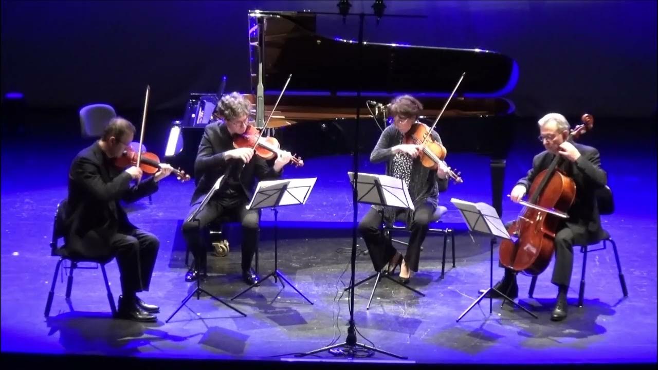 Philip Glass: "Company", quatuor à cordes no2 - YouTube