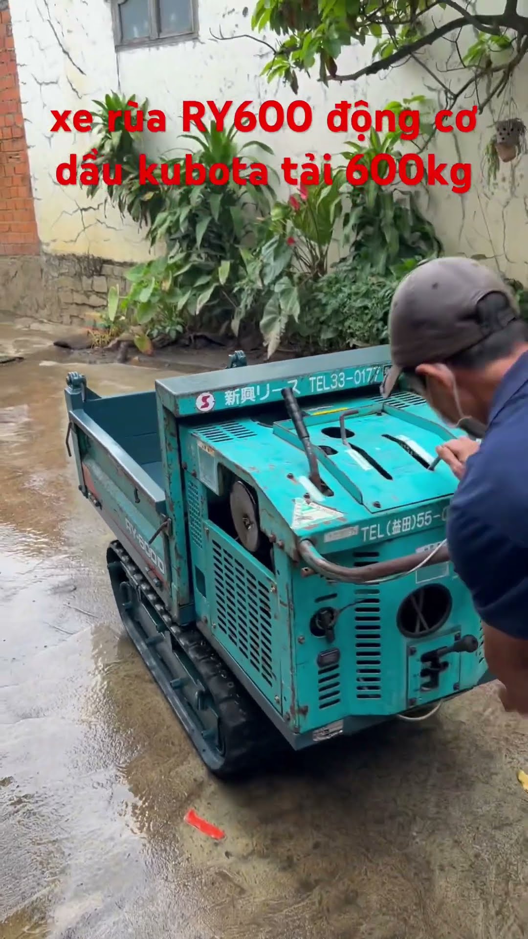 xe rùa bánh xích kubota động cơ dầu tải 600kg anh chị quan tâm lh.0352. ...