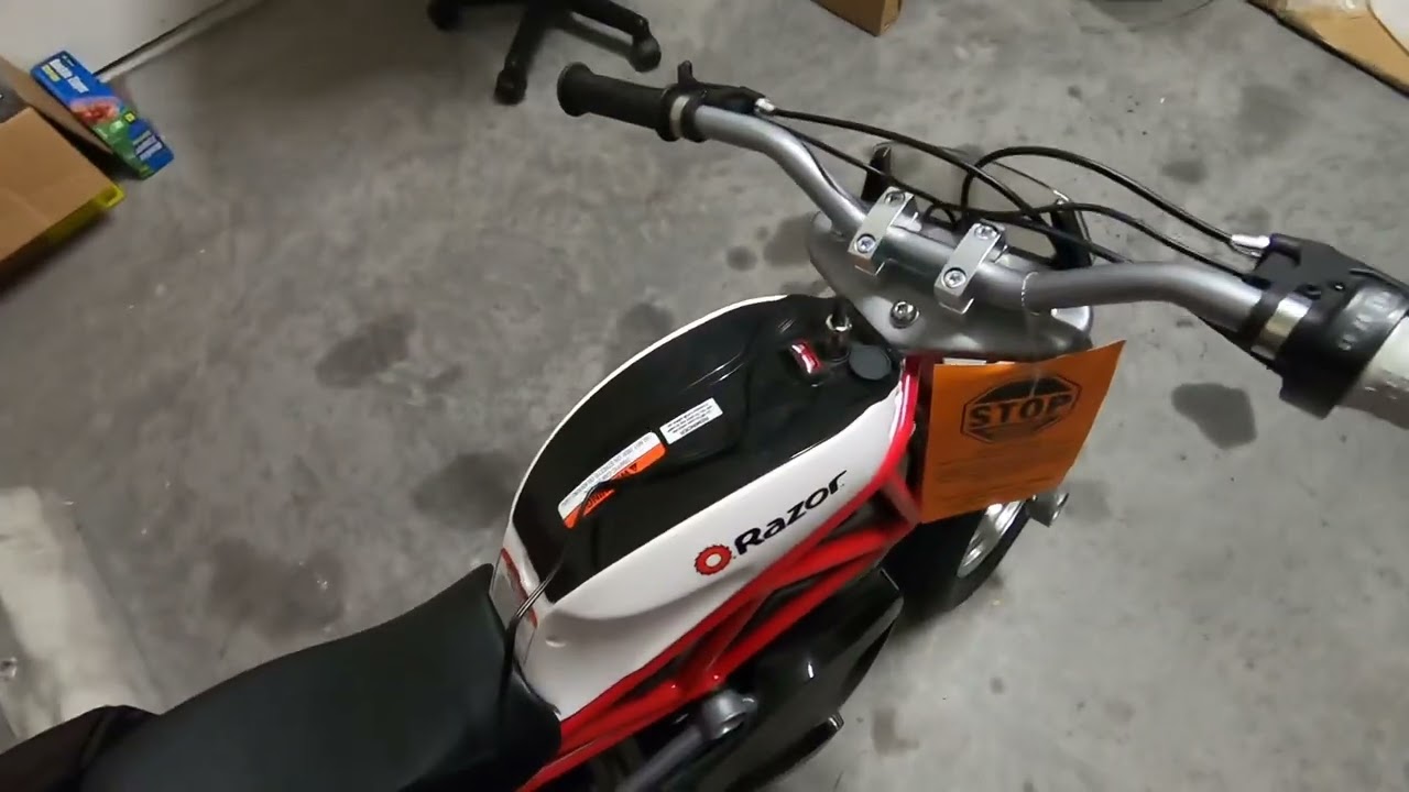 Quick look of my Razor RSF650 - YouTube