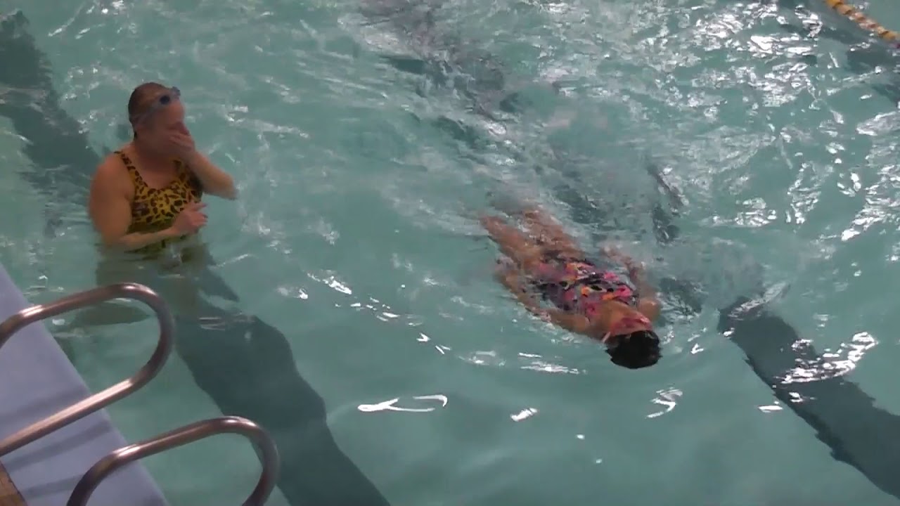 Emily's swimming (1-5-2019) - YouTube