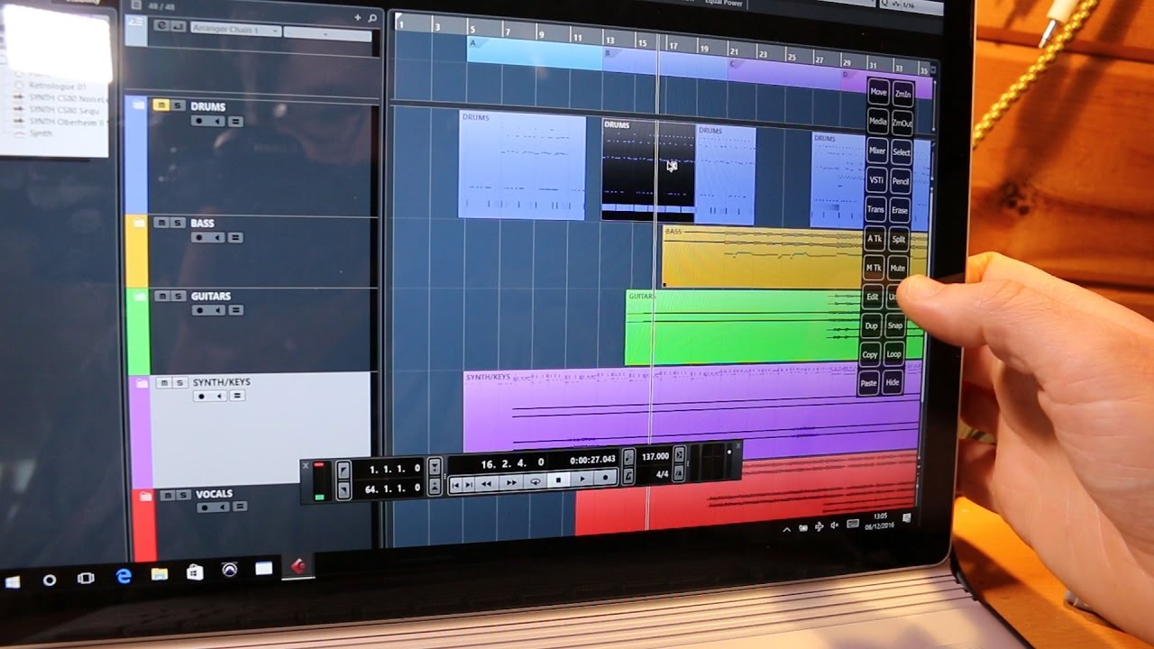 Surface Session Ep 08 - Touch and Toolbar Creator on Surface Book - YouTube