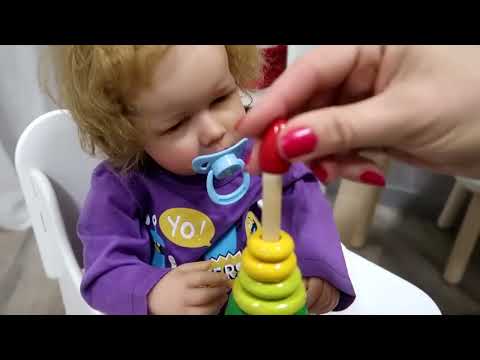 Reborn Dolls-Baby Care-Changing Diapers, Bottle Feeding. Morning Routine with Mia, Oliver, and Diana