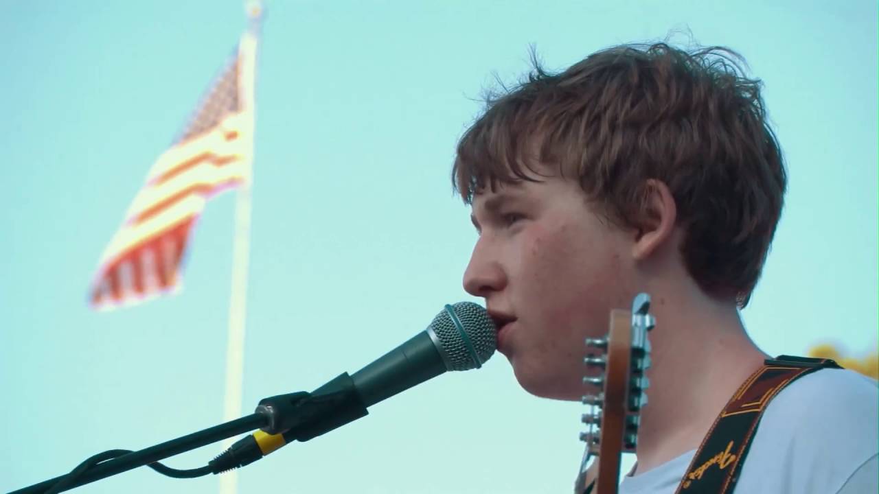 A-Side performing Coldplay's Twisted Logic at the Rose Bowl - YouTube