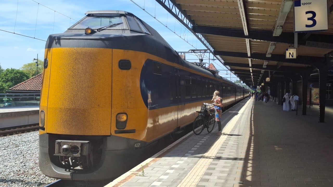 12 parts NS ICM / koploper train in Deventer - YouTube