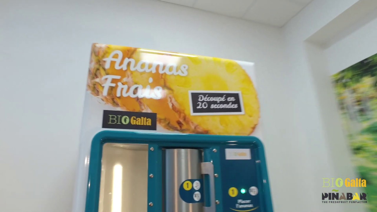 PIÑABAR : Présentation de la machine à découper les ananas. - YouTube