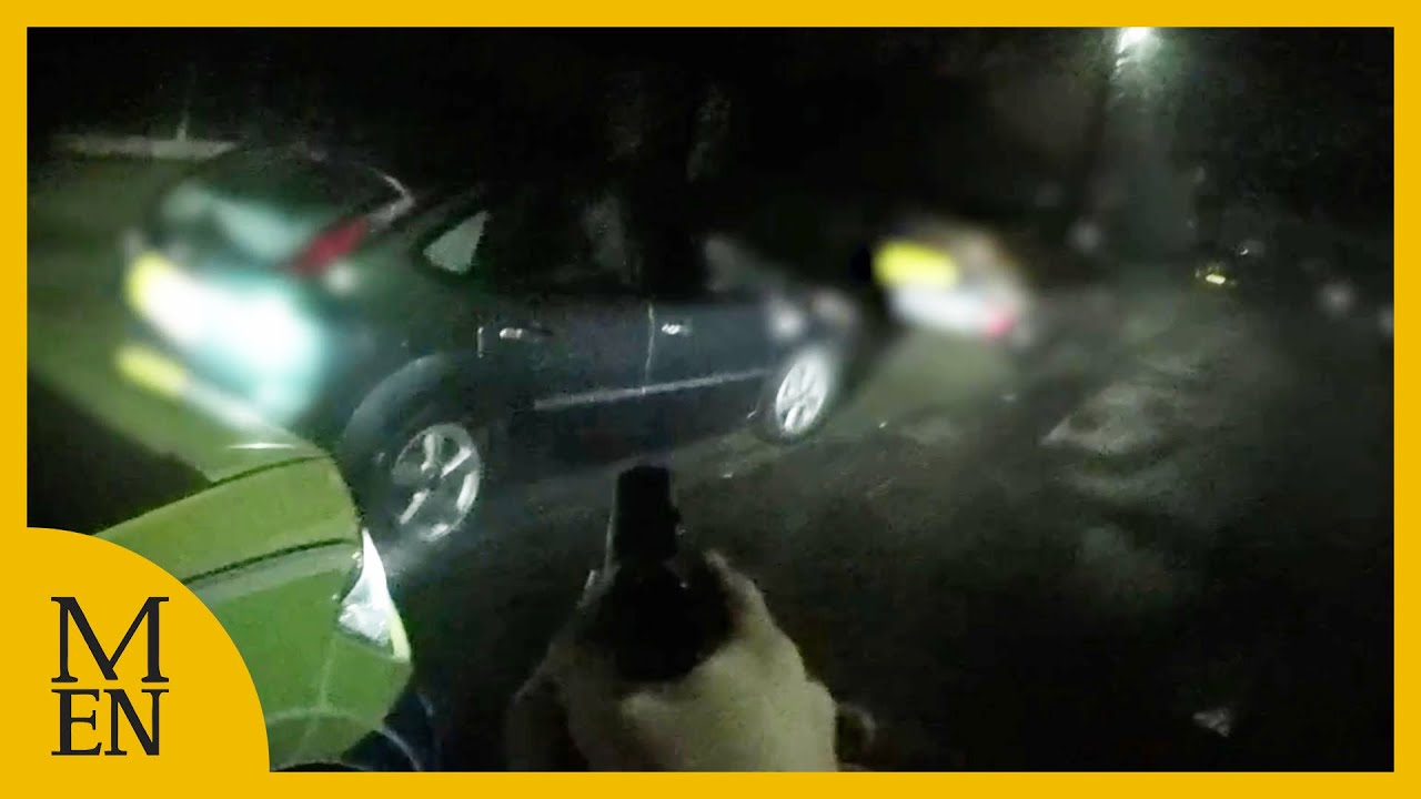 Moment armed police pull gun on suspects after car chase - YouTube