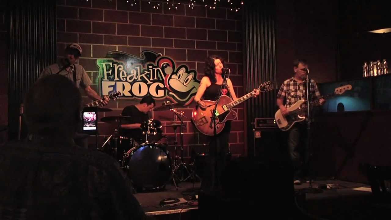 Strange Jerome- performing Vegas at the Freakin' Frog in Las Vegas, NV ...