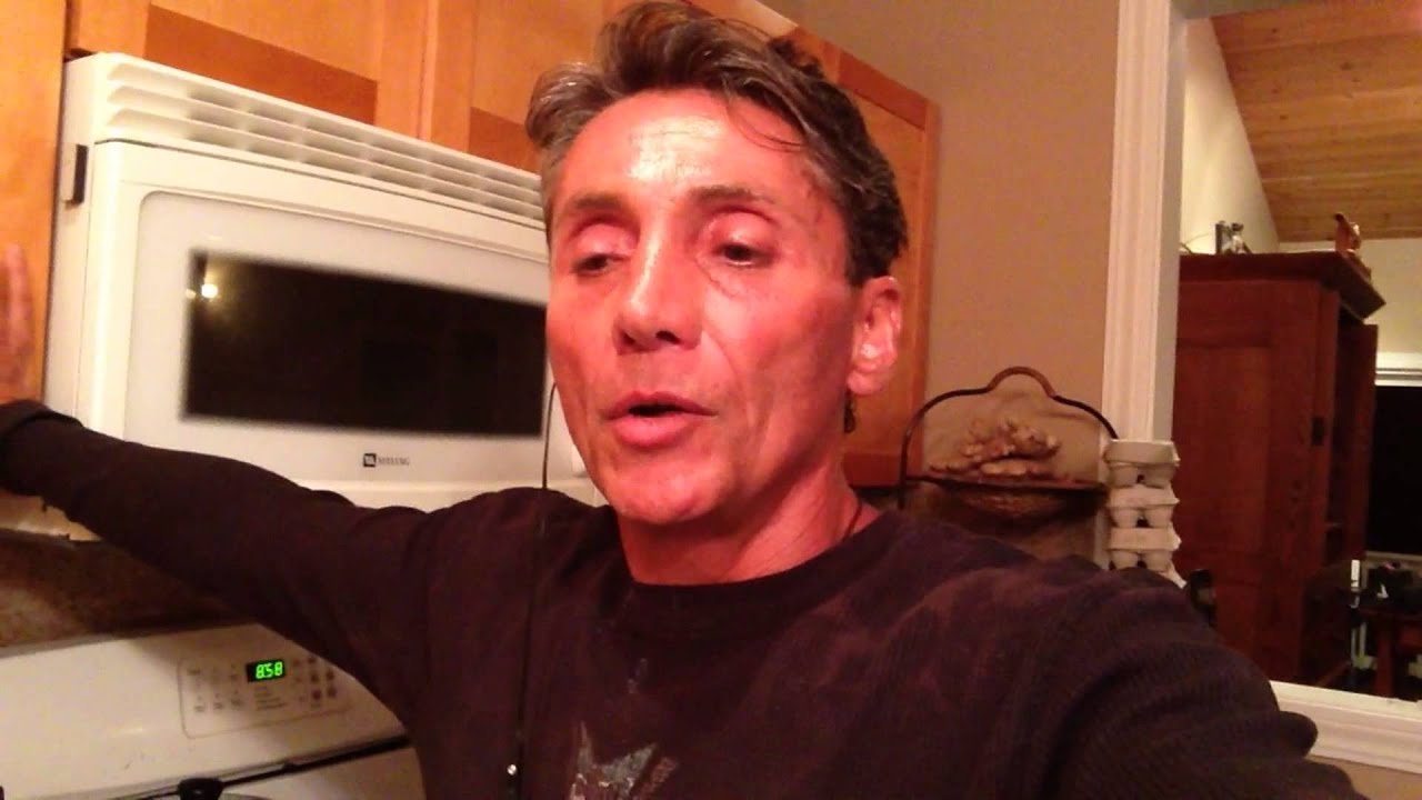 Raw Superfood Hummus | Dr. Robert Cassar - YouTube