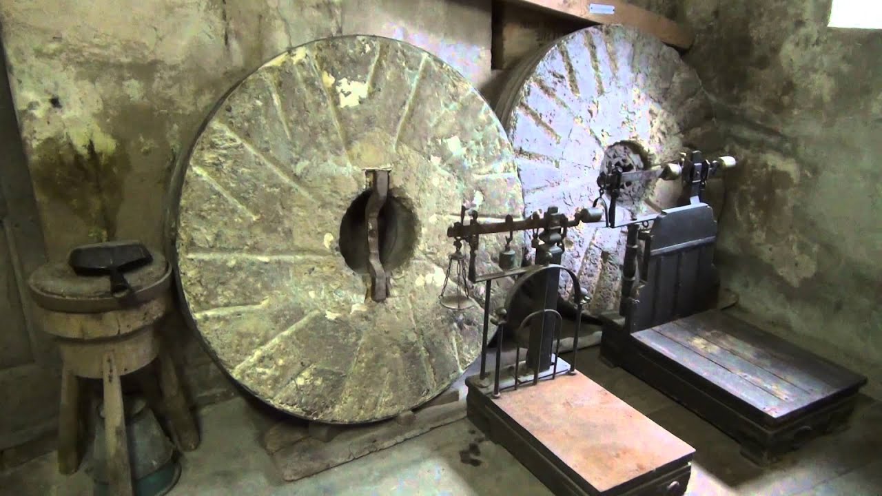 Il Molino Rigamonti macina bontà da 230 anni - YouTube