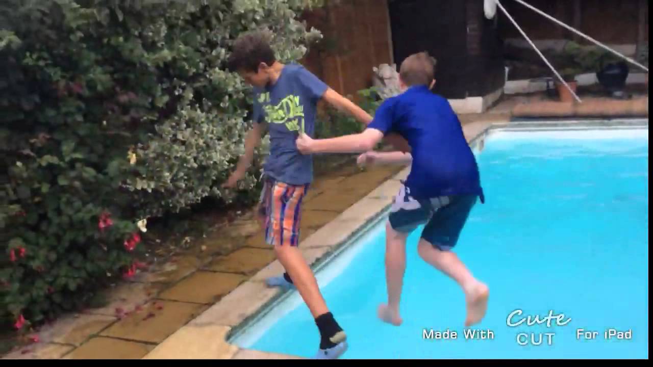 EPIC POOL FAIL (dislocated hip) - YouTube