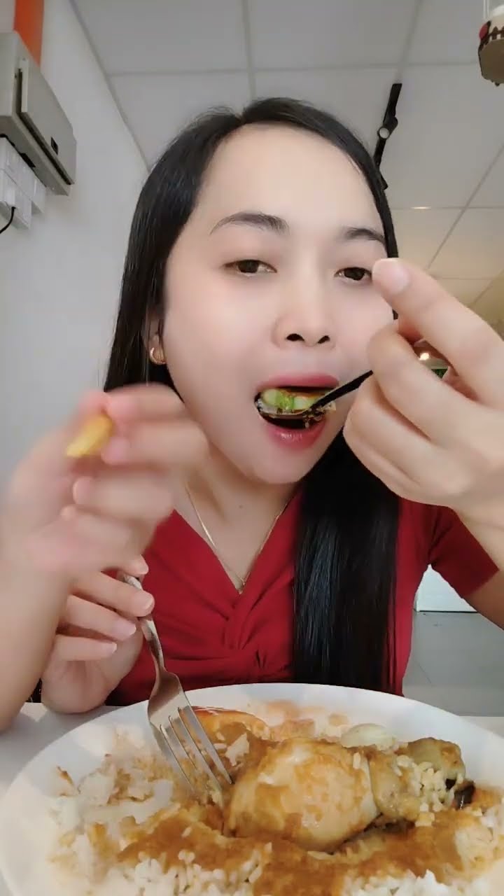 makan no 1 BB no 2 hheee - YouTube