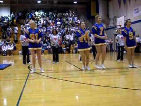 BHS cheer and Drill team - YouTube