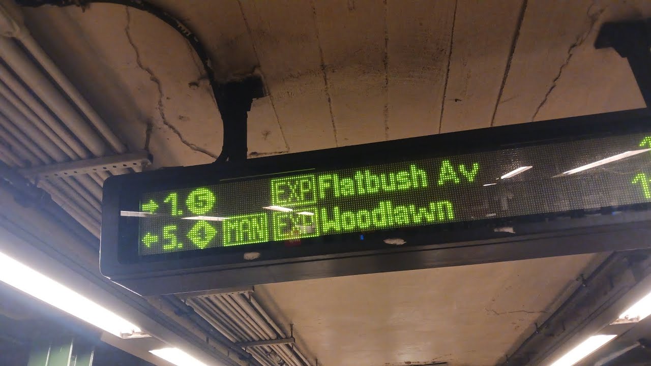 Glitched Countdown Clock Diamond 4 - YouTube