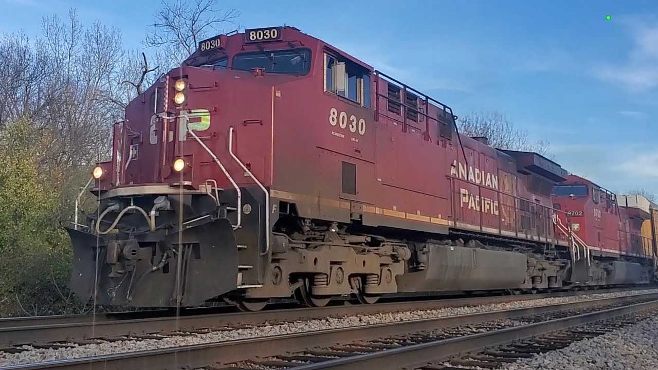 Canadian Pacific 8030 & 9702 Chicago IL Western suburbs Railfaning CP ...