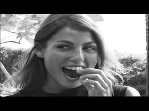 Don Cikuta - 9 - MARIA (Official Video) - ESTÚPIDO PERO FELIZ