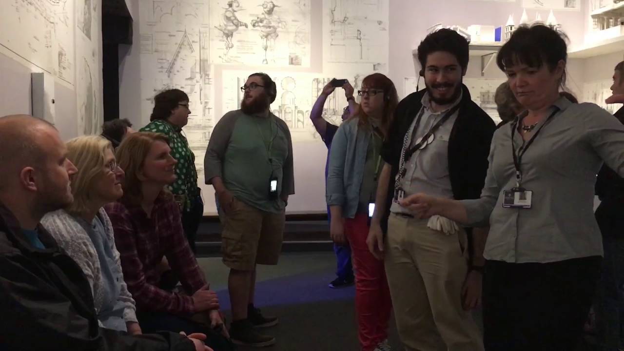 BSL Interpreter Helen Muir - YouTube