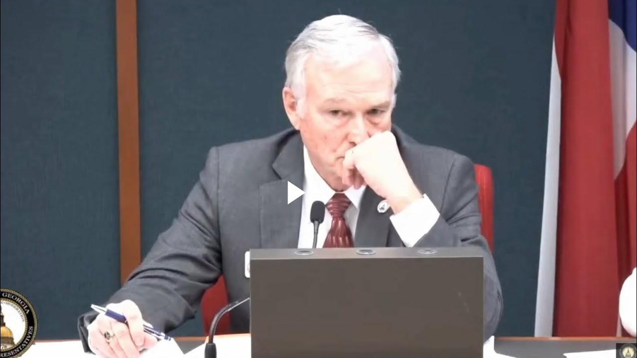 The look of “you mean well but READ THE ROOM” - YouTube