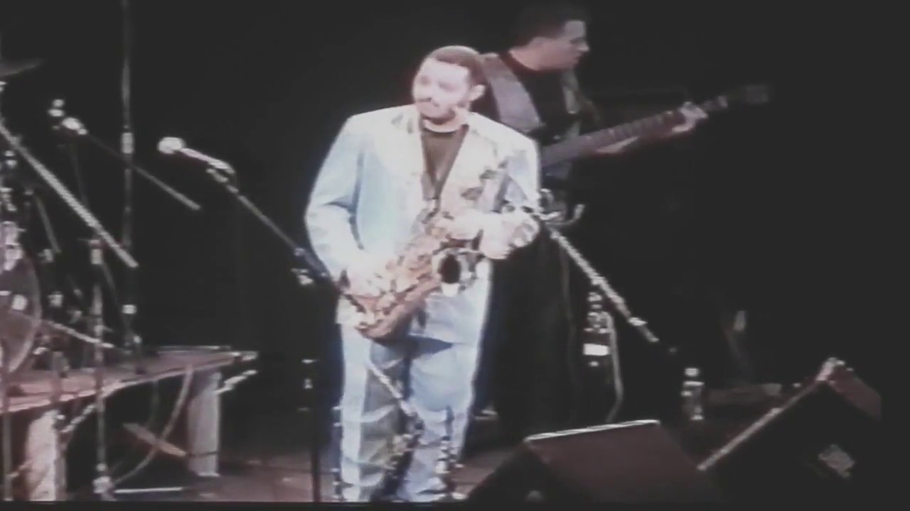 Najee - "Tokyo Blue" (LIVE) - YouTube