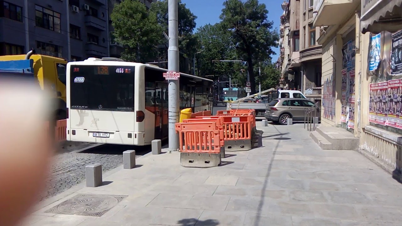 Troleibuzul Ikarus 415T #5174(61) și MBC E3 #4155(138) plecând din ...