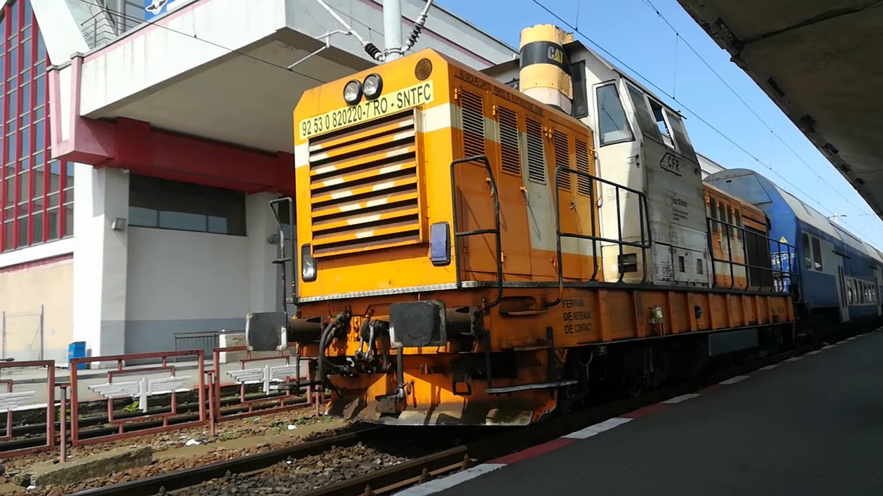 Anunt tren gara Craiova - YouTube