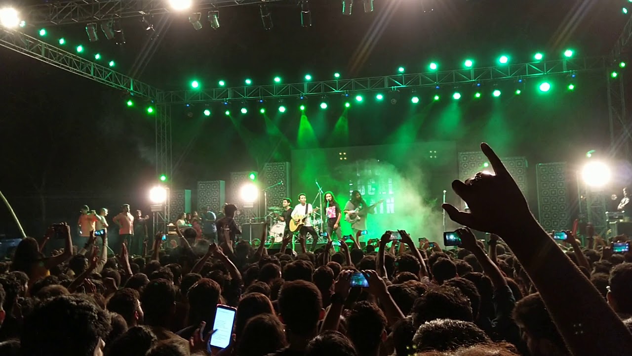 Vaaqif - The Local Train@Recstacy'19 NIT Durgapur - YouTube