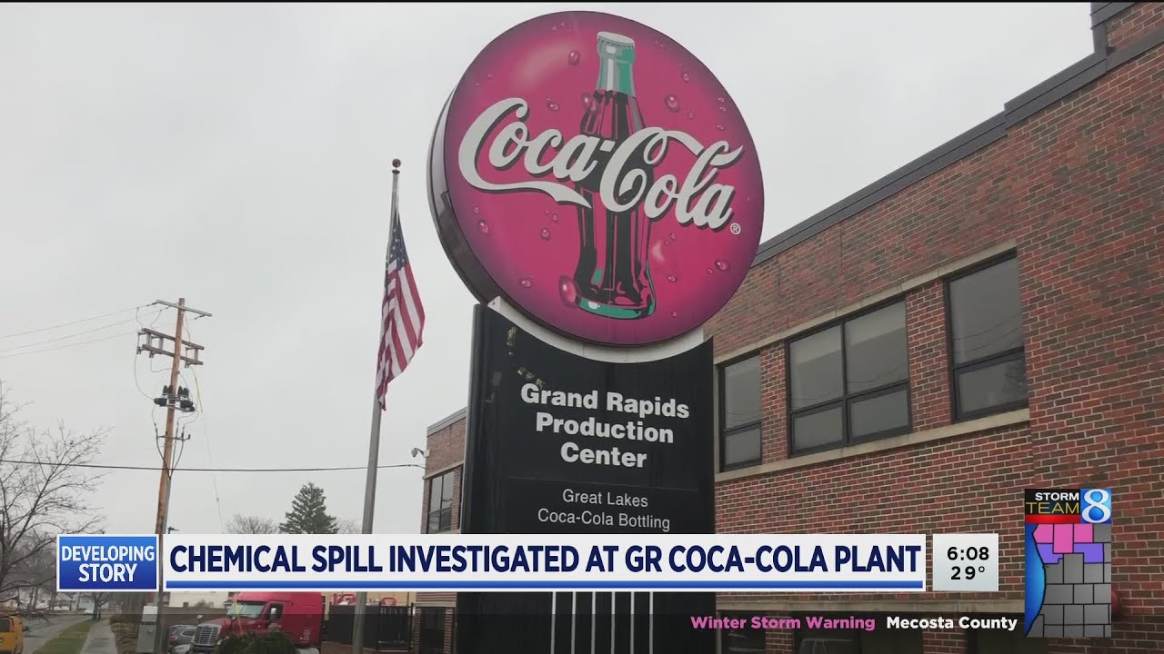 Grand Rapids Coca Cola plant evacuated after sulfuric acid spill - YouTube
