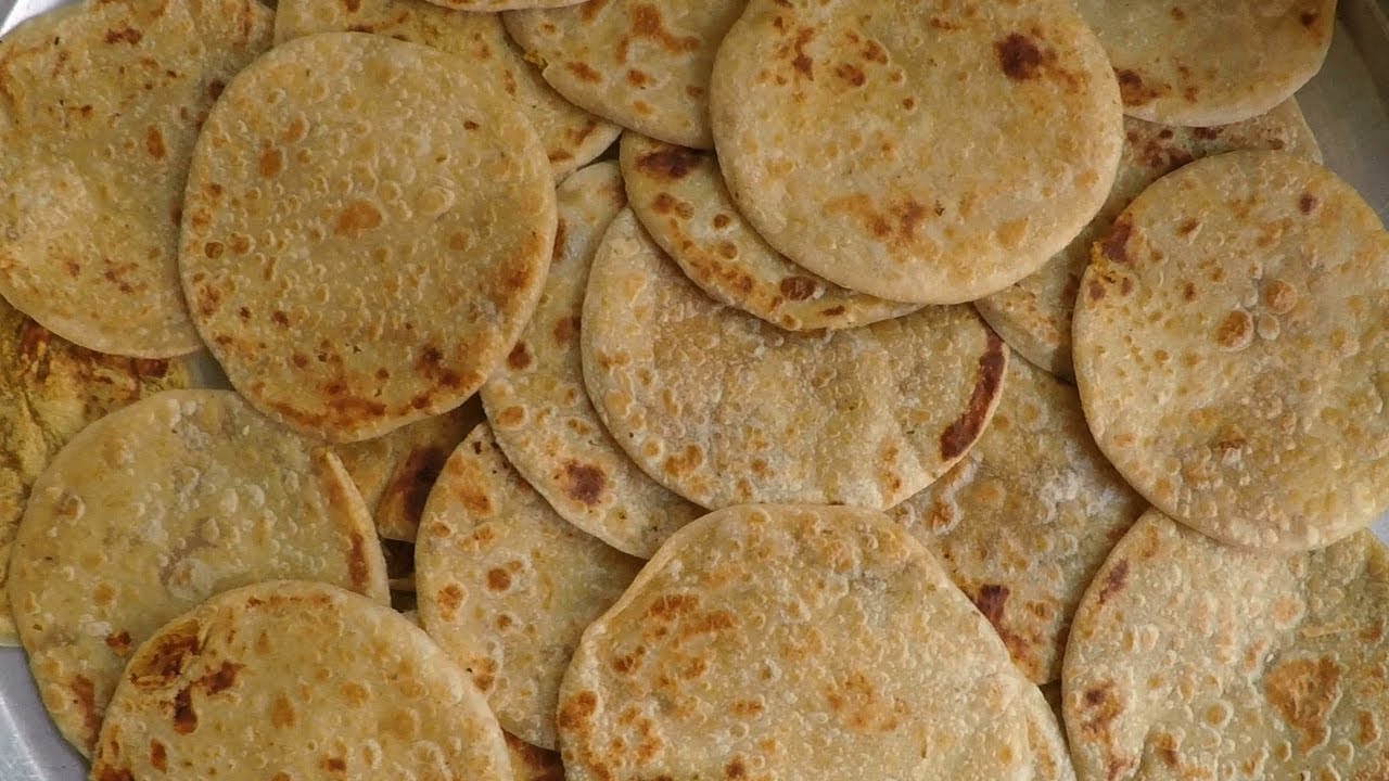 Traditional Sweet In India - Bobbatlu | How To Make Bobbatlu In Sweet ...