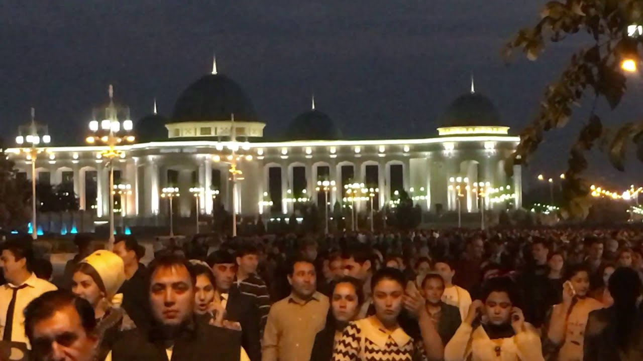 People practicing for military parade in Ashgabat Turkmenistan - YouTube