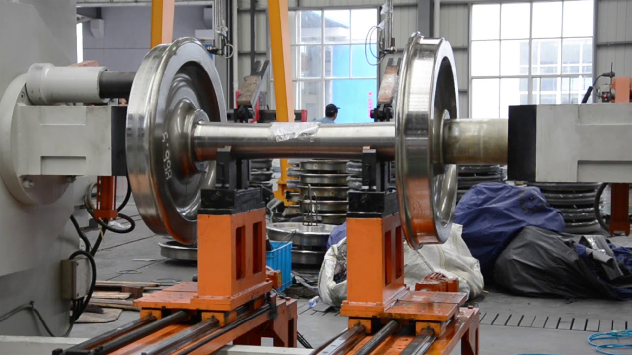 LZC Wheelset Press Machine Press Mount Operation - YouTube