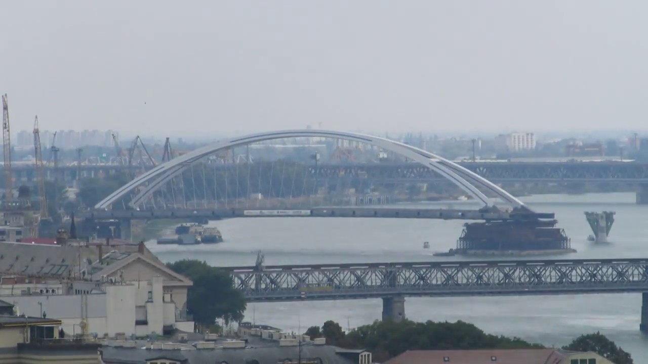 Apollo bridge turning - YouTube