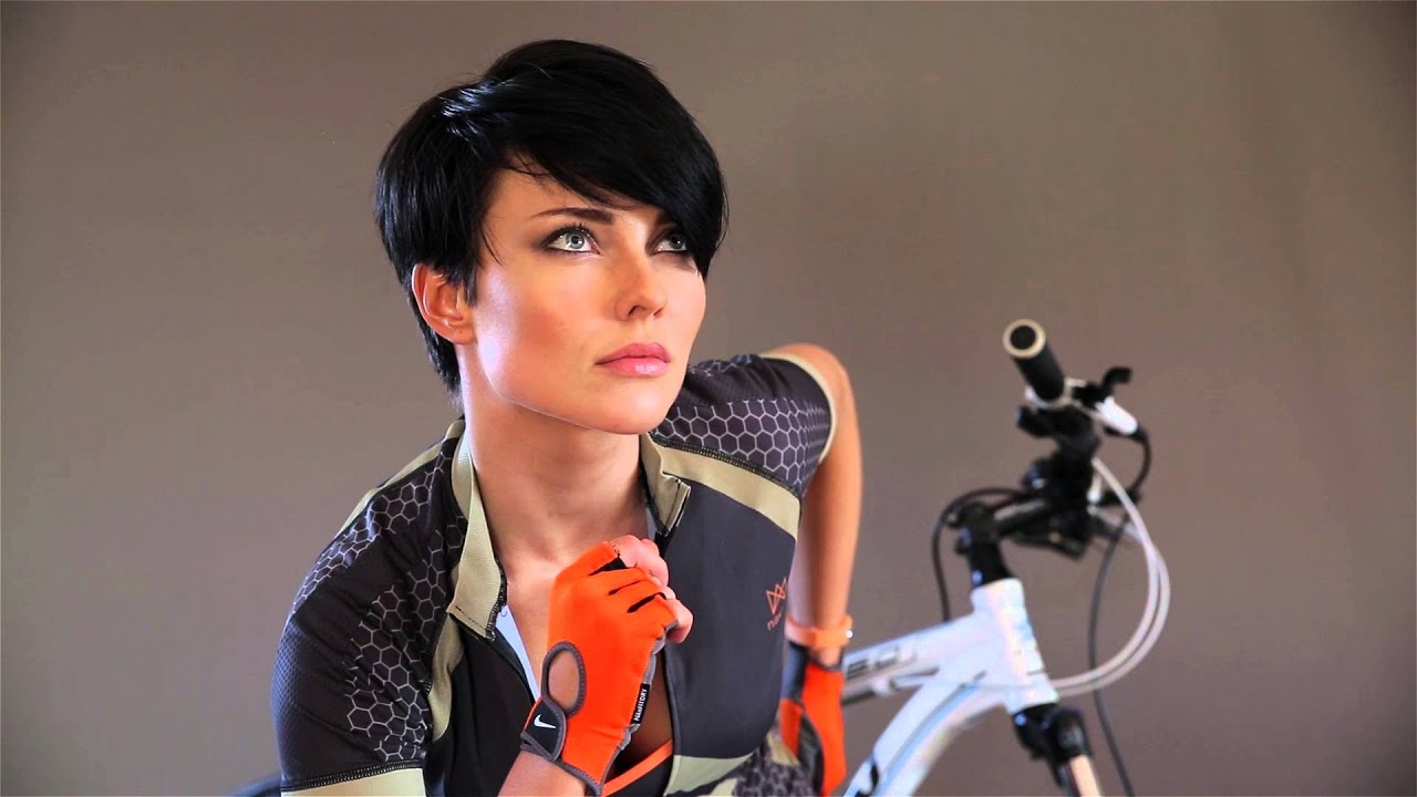 nakeid sportswear - YouTube