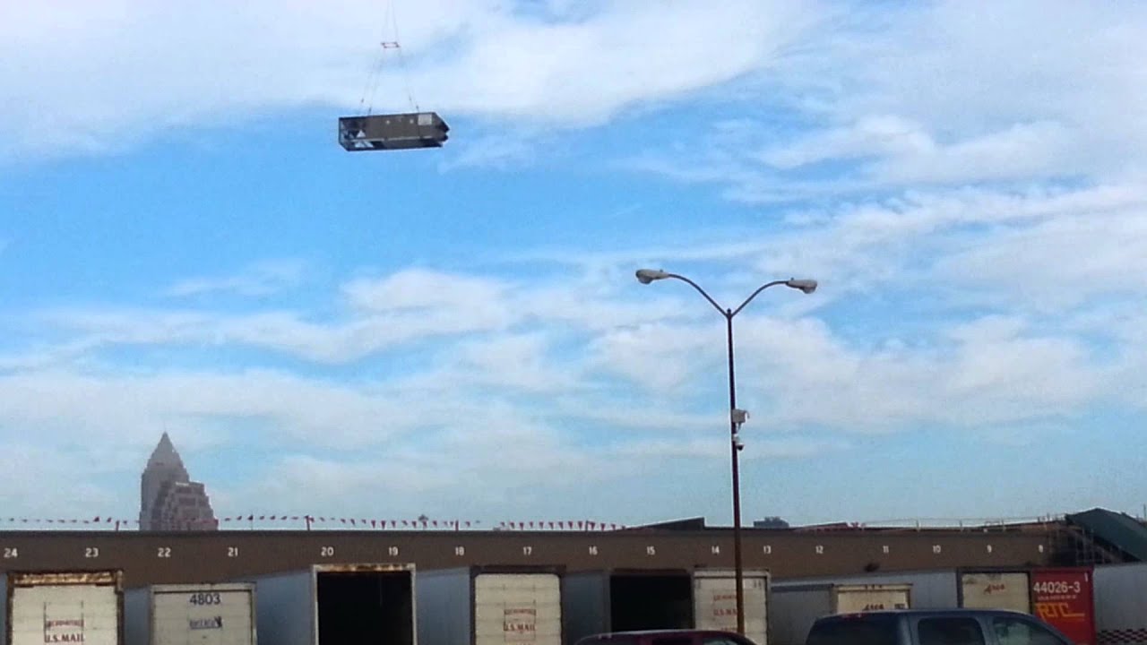 Rooftop Units Helicopter Lift - YouTube