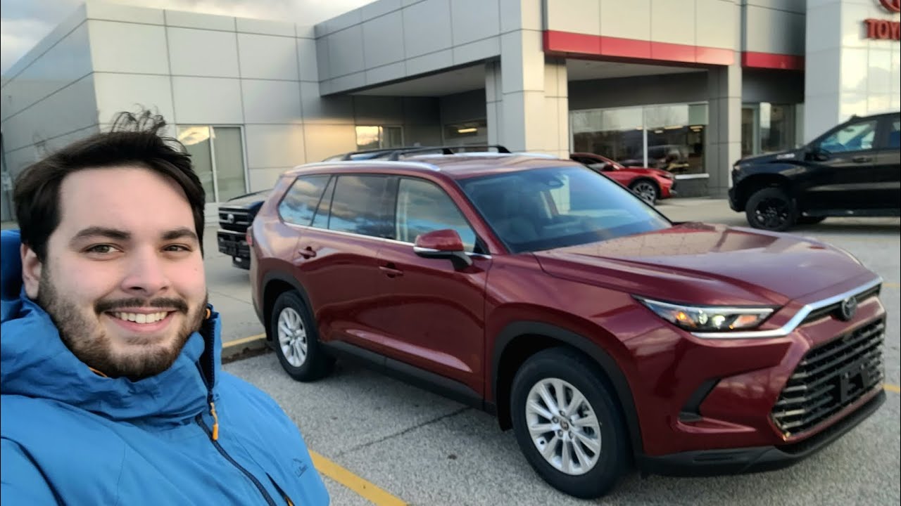 2024 Toyota Grand Highlander XLE in Ruby Flare Pearl - YouTube