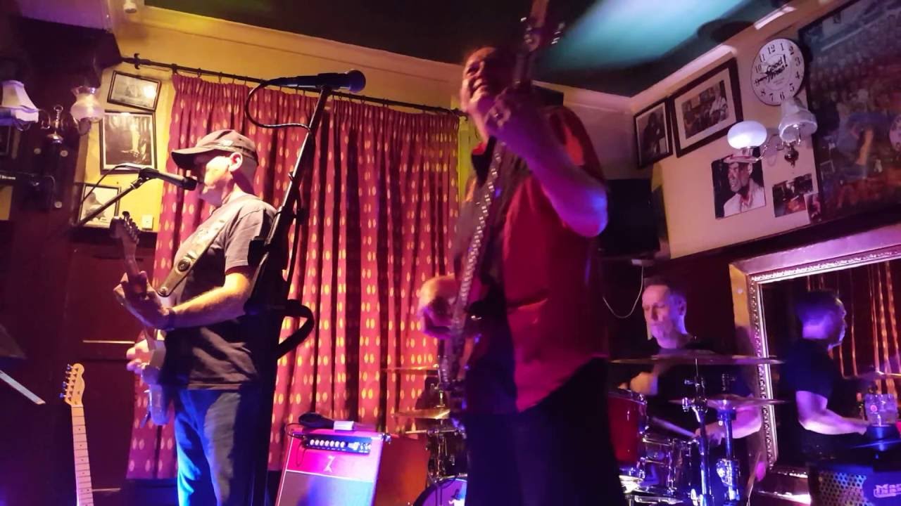Black n Blues Band 02 @ The Neptune Inn, Hove - YouTube