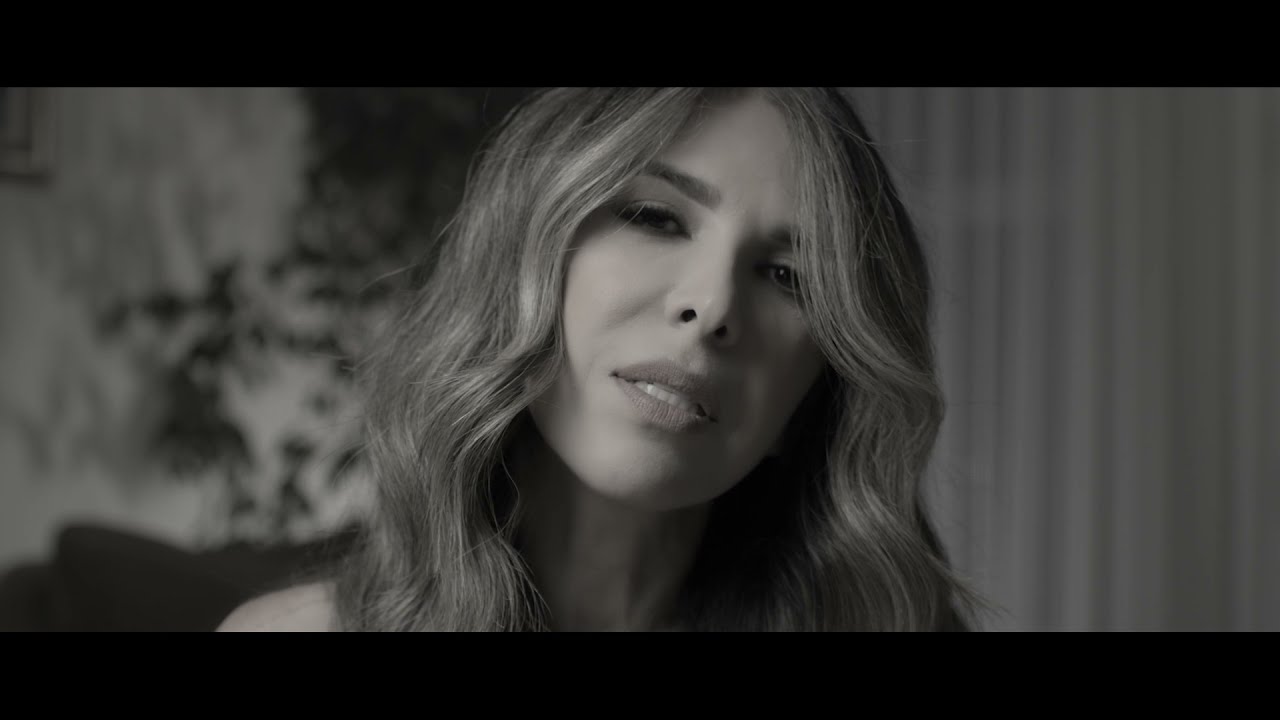 Maria Amirkhanian "Akh, eraz im anhas" by Robert Amirkhanyan - YouTube ...