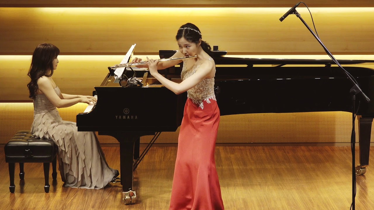 Bizet / Carmen Fantasy - Yeojin Han - YouTube