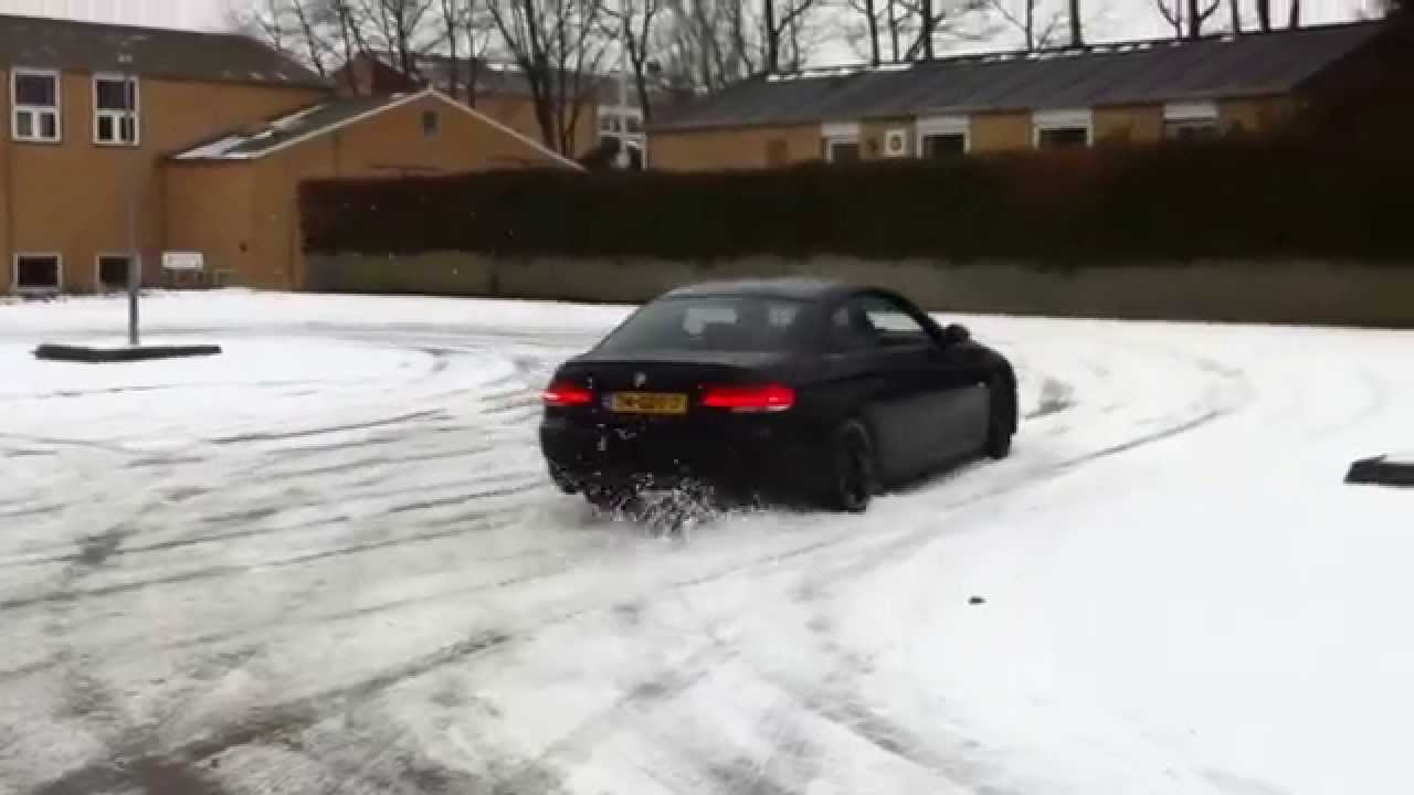 BMW 3 Coupé Fun Snow Drift E92 - YouTube