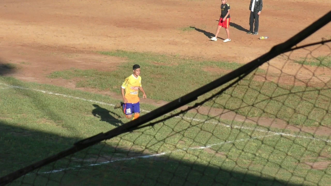 Gol de Damián Rivas a Atlético Posadas - YouTube